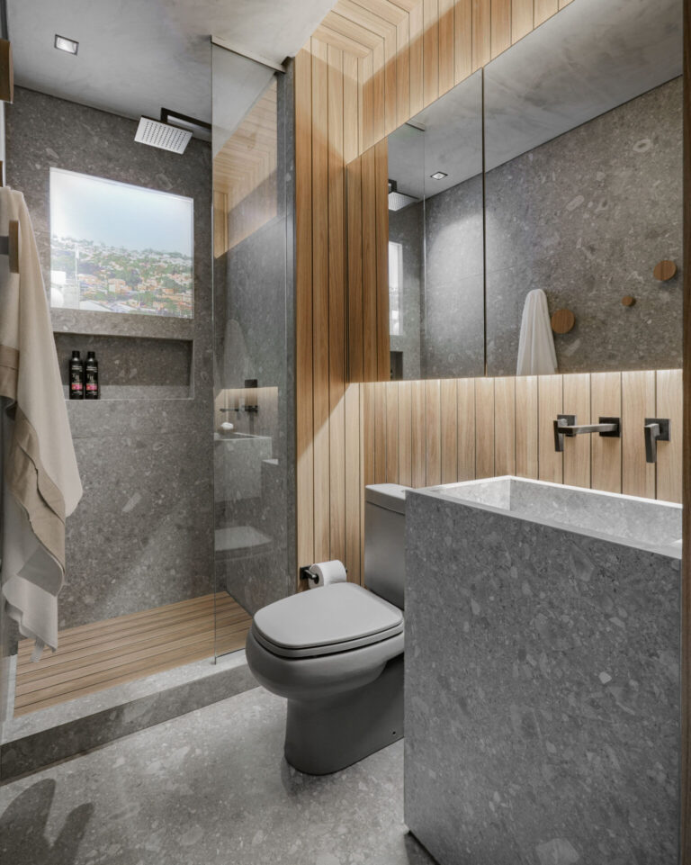 Vista sua área de banho com beleza, segurança e versatilidade!